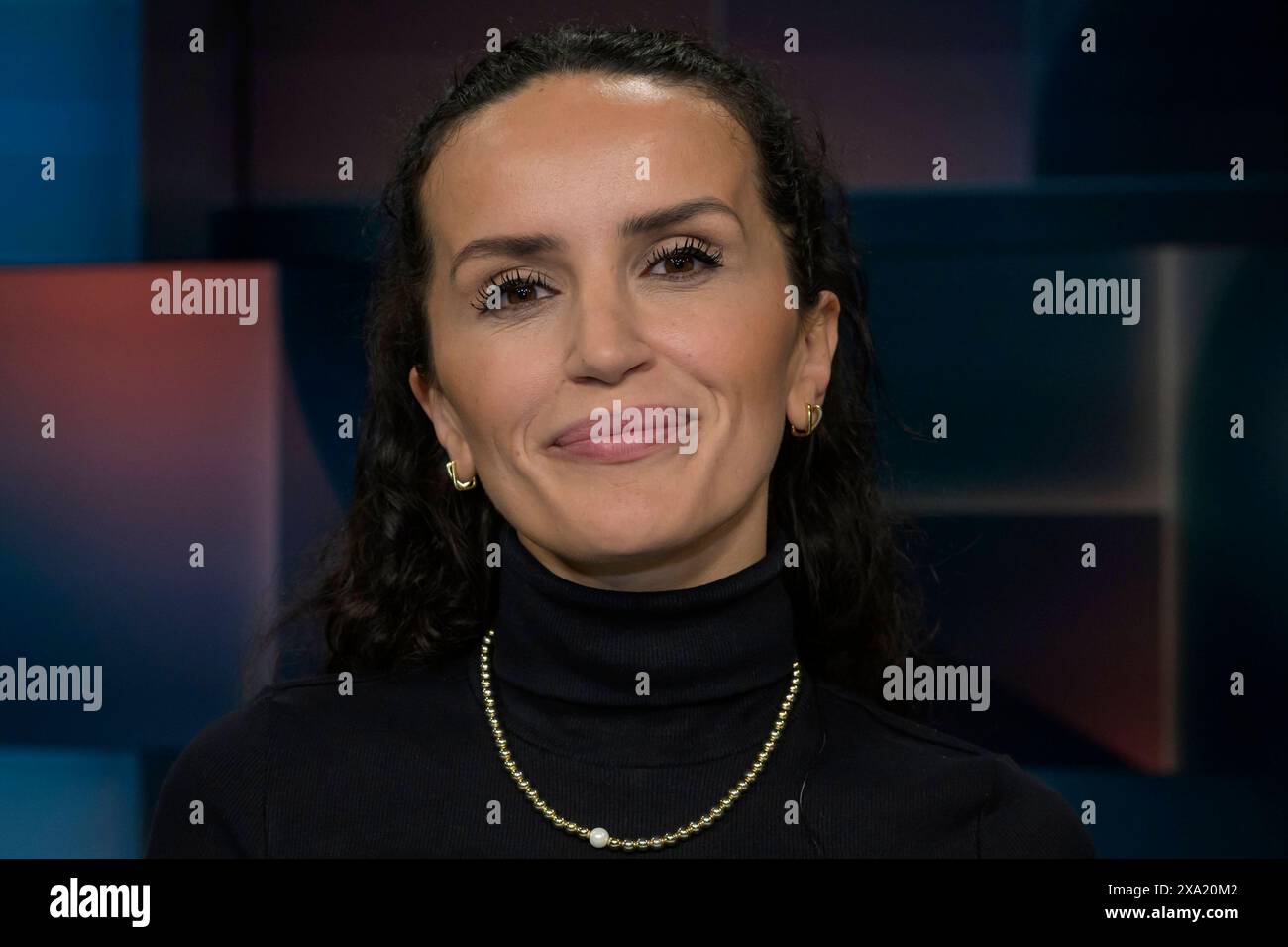 Fatmire Alushi - Welt- und Europameisterin, hart aber fair Polittalk ...