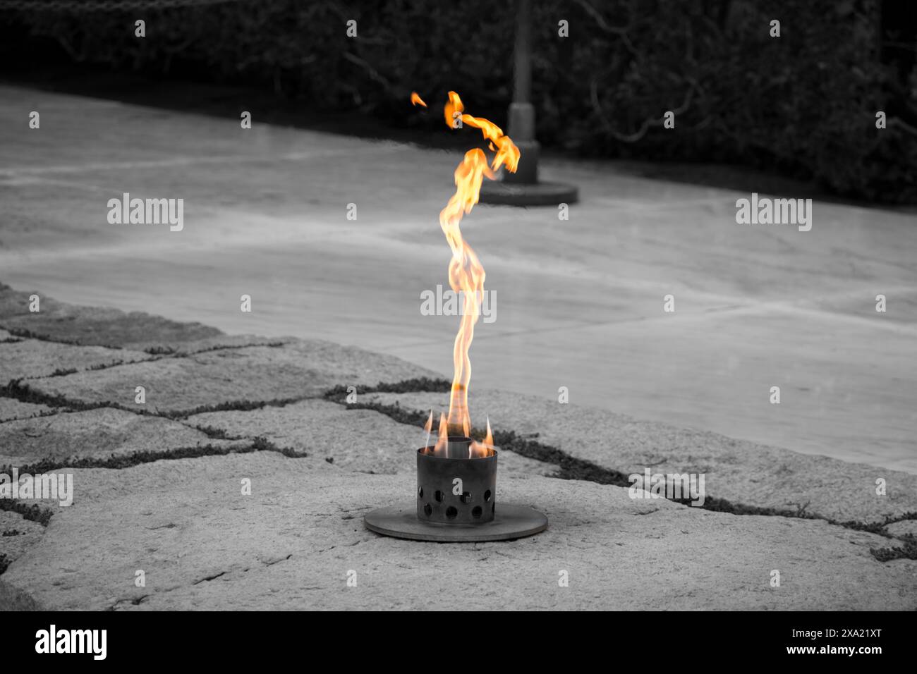 The Eternal Flame of John Fitzgerald Kennedy pops out in full color ...