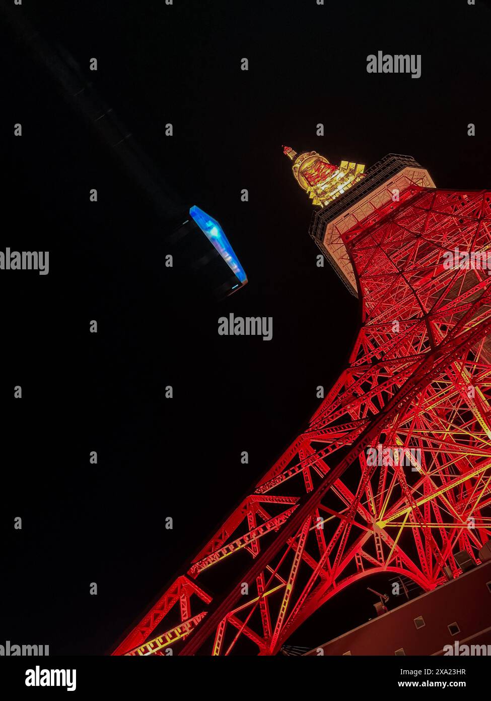 Glowing night sky low hi-res stock photography and images - Alamy