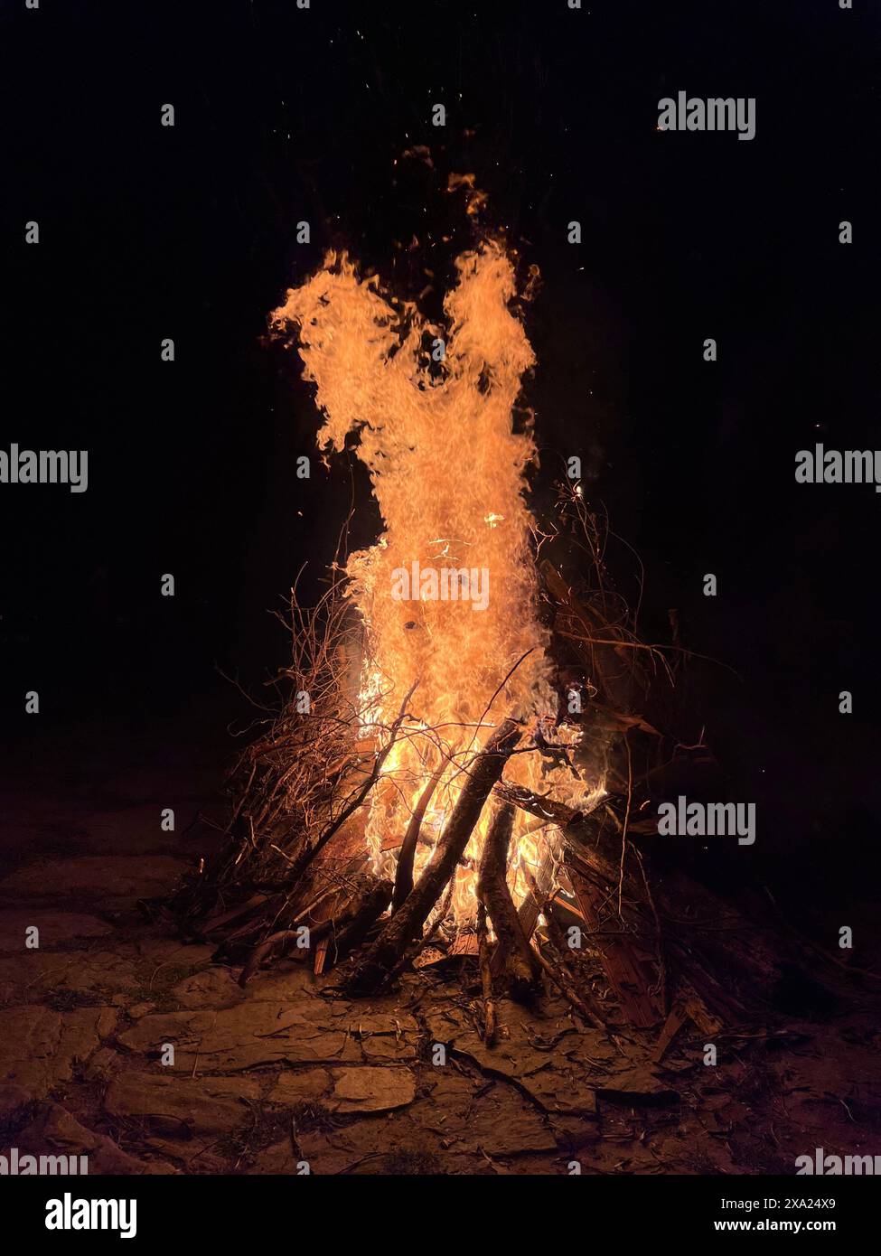bonfire burning at night outdoors Stock Photo - Alamy