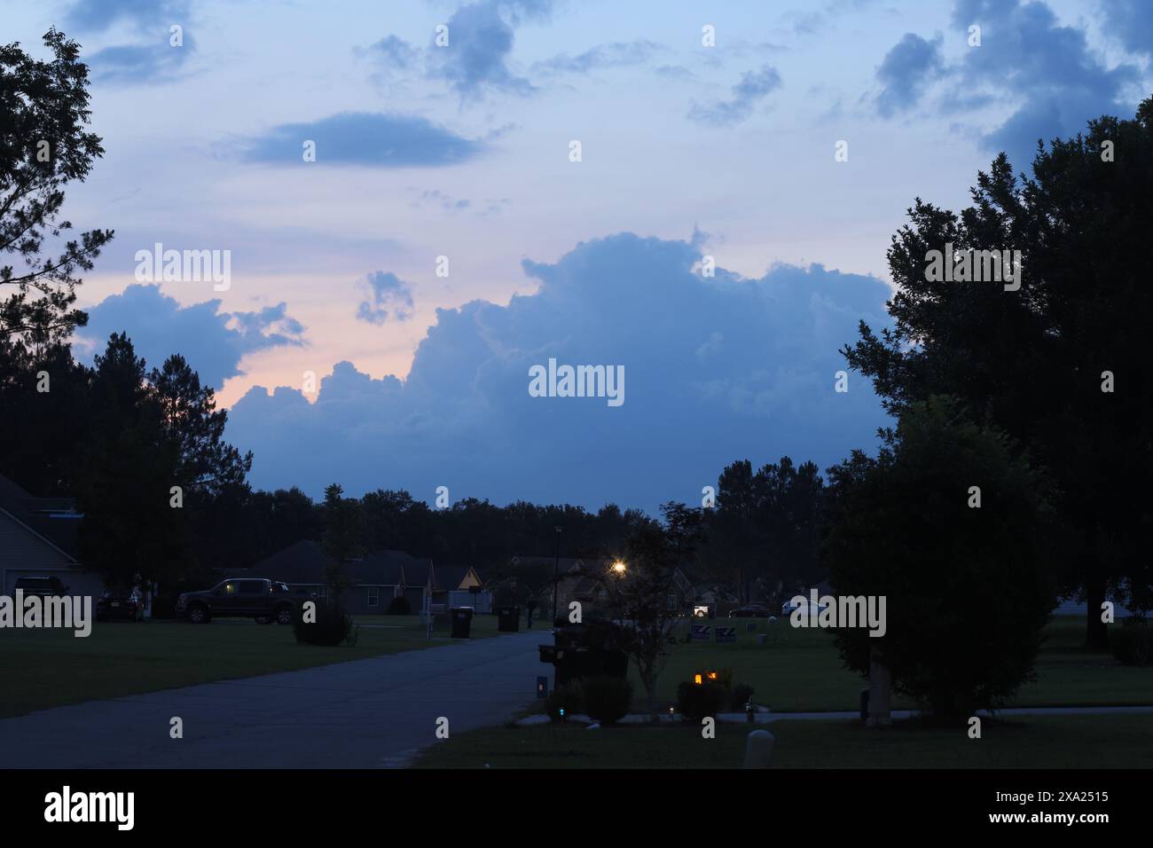 Summer night photography hi-res stock photography and images - Alamy