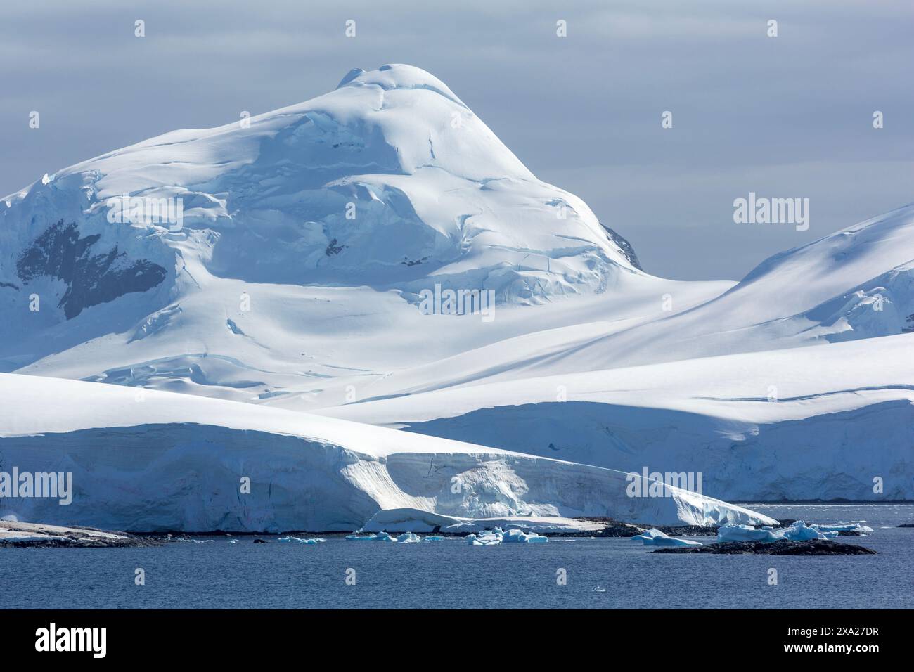 Gerlache Strait, Palmer Archipelago, Antarctic Peninsula, Antarctica ...