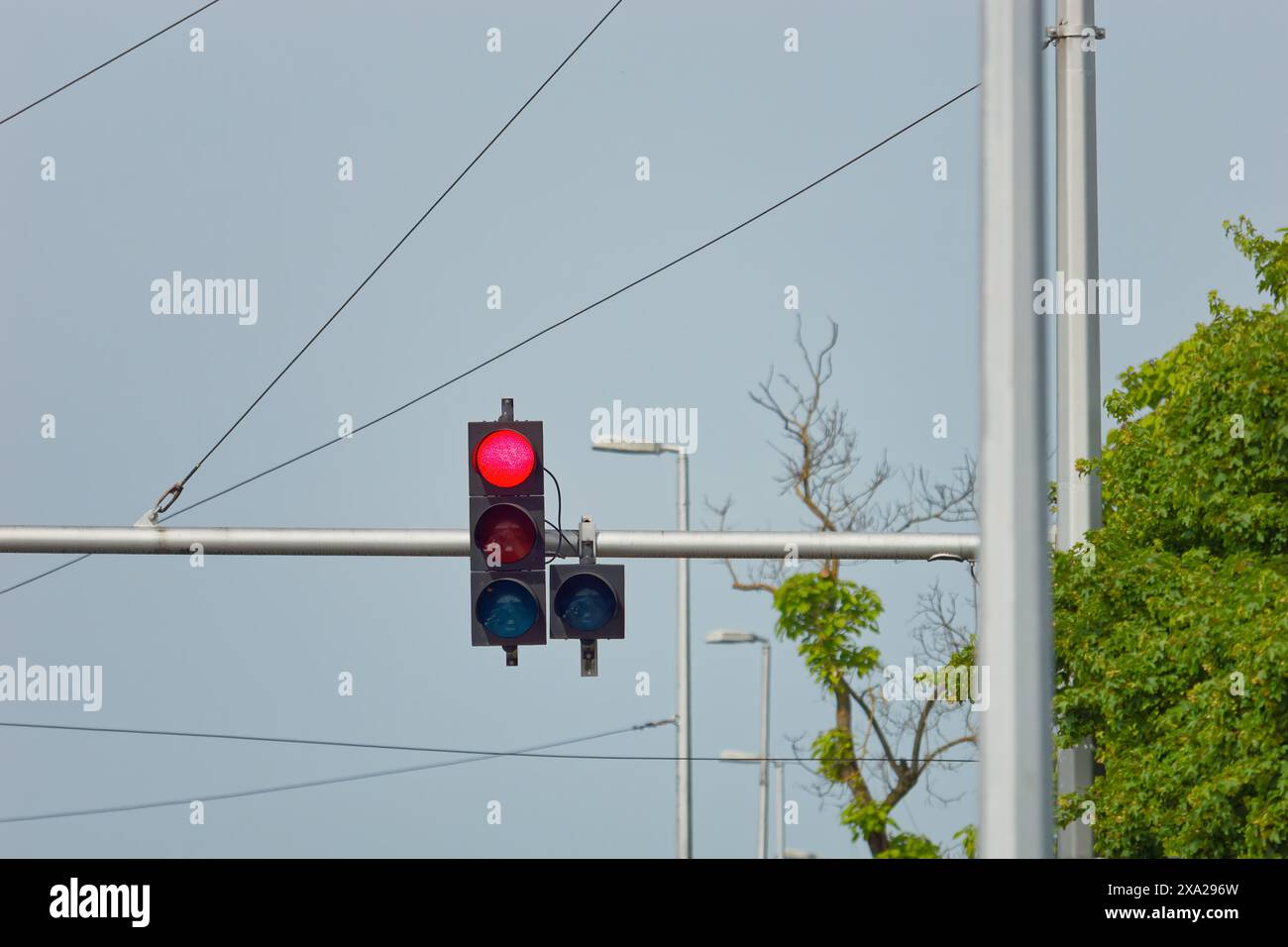Traffic light pole hi-res stock photography and images - Alamy