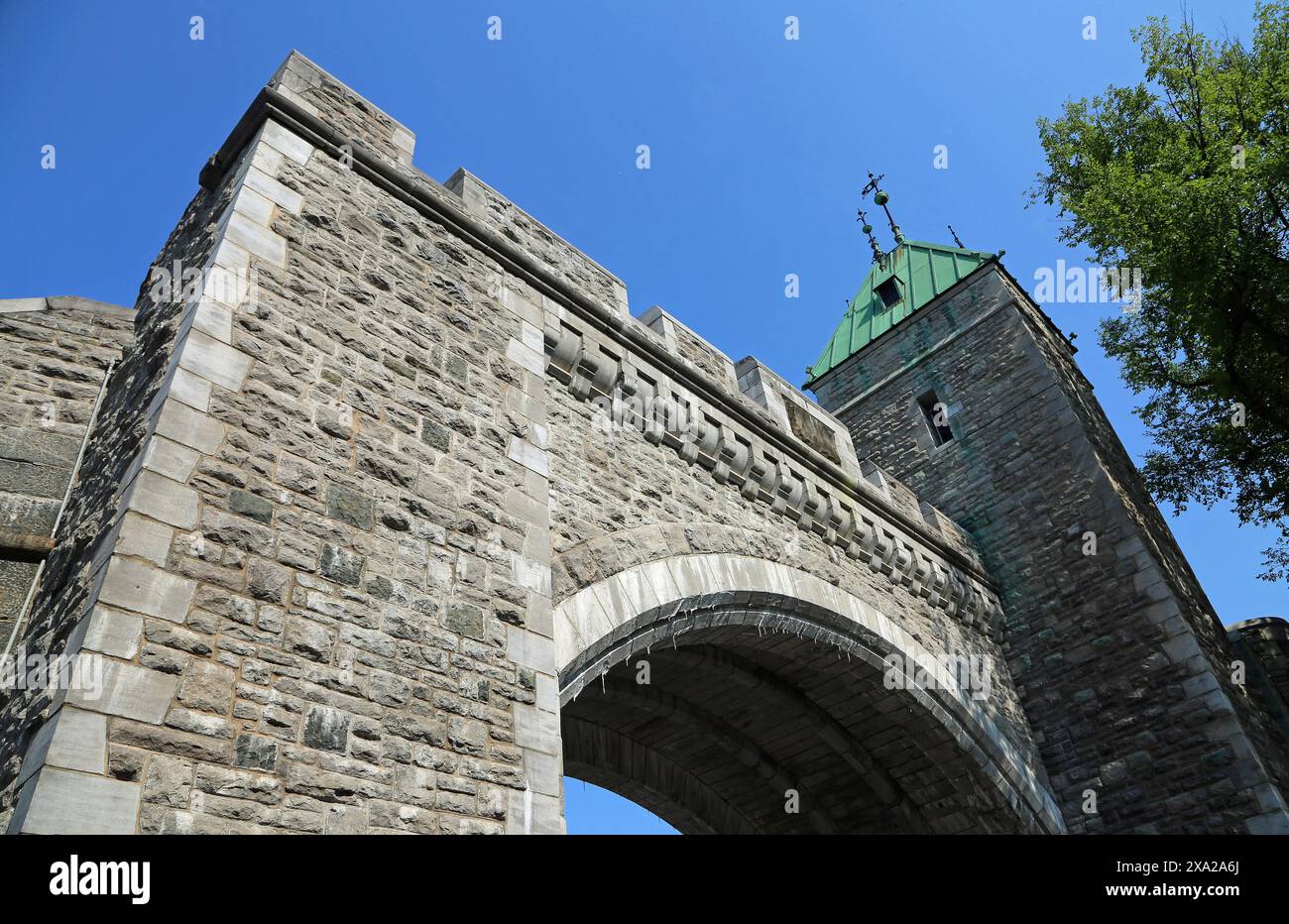 St. louis gate quebec hi-res stock photography and images - Alamy