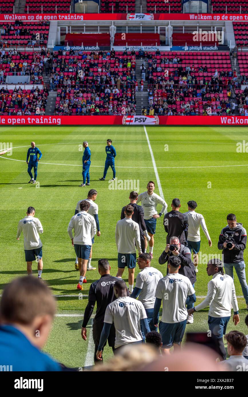 The Open training Dutch football club PSV EINDHOVEN squad in Philips ...