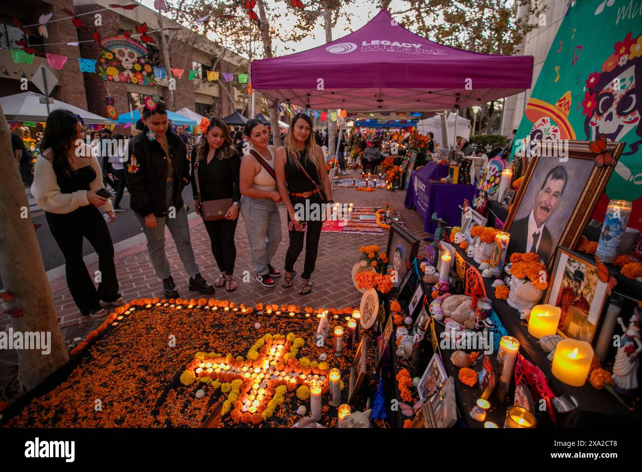 Altar of death hi-res stock photography and images - Alamy
