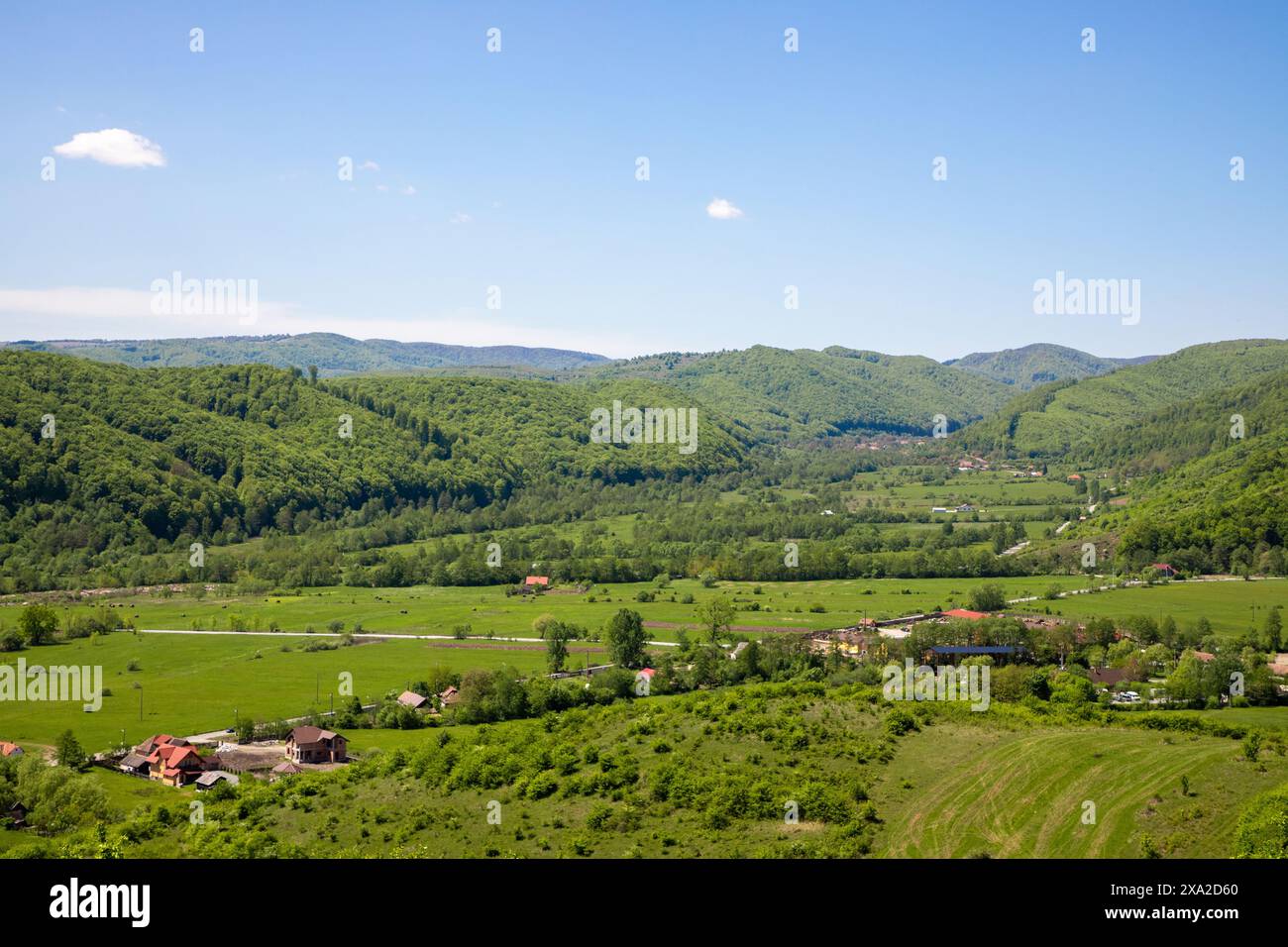 Remote village romania hi-res stock photography and images - Alamy