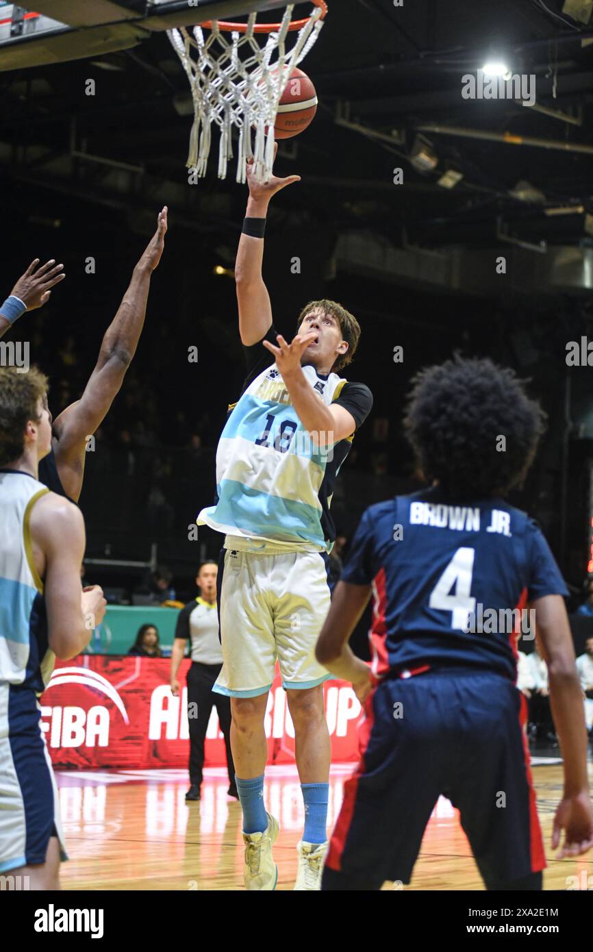 Joaquin folmer basquetbol hi-res stock photography and images - Alamy