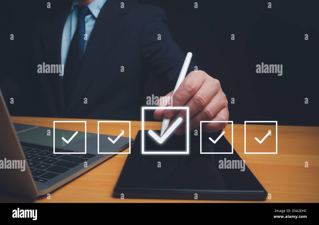 Digital document checklist approval hi-res stock photography and images ...