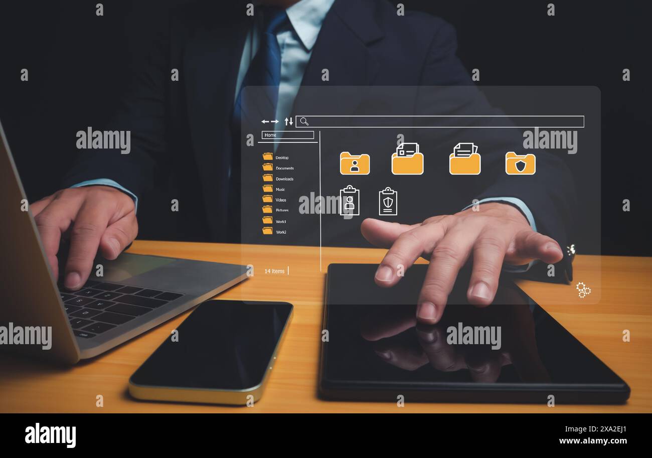 Electronic records management hi-res stock photography and images - Alamy