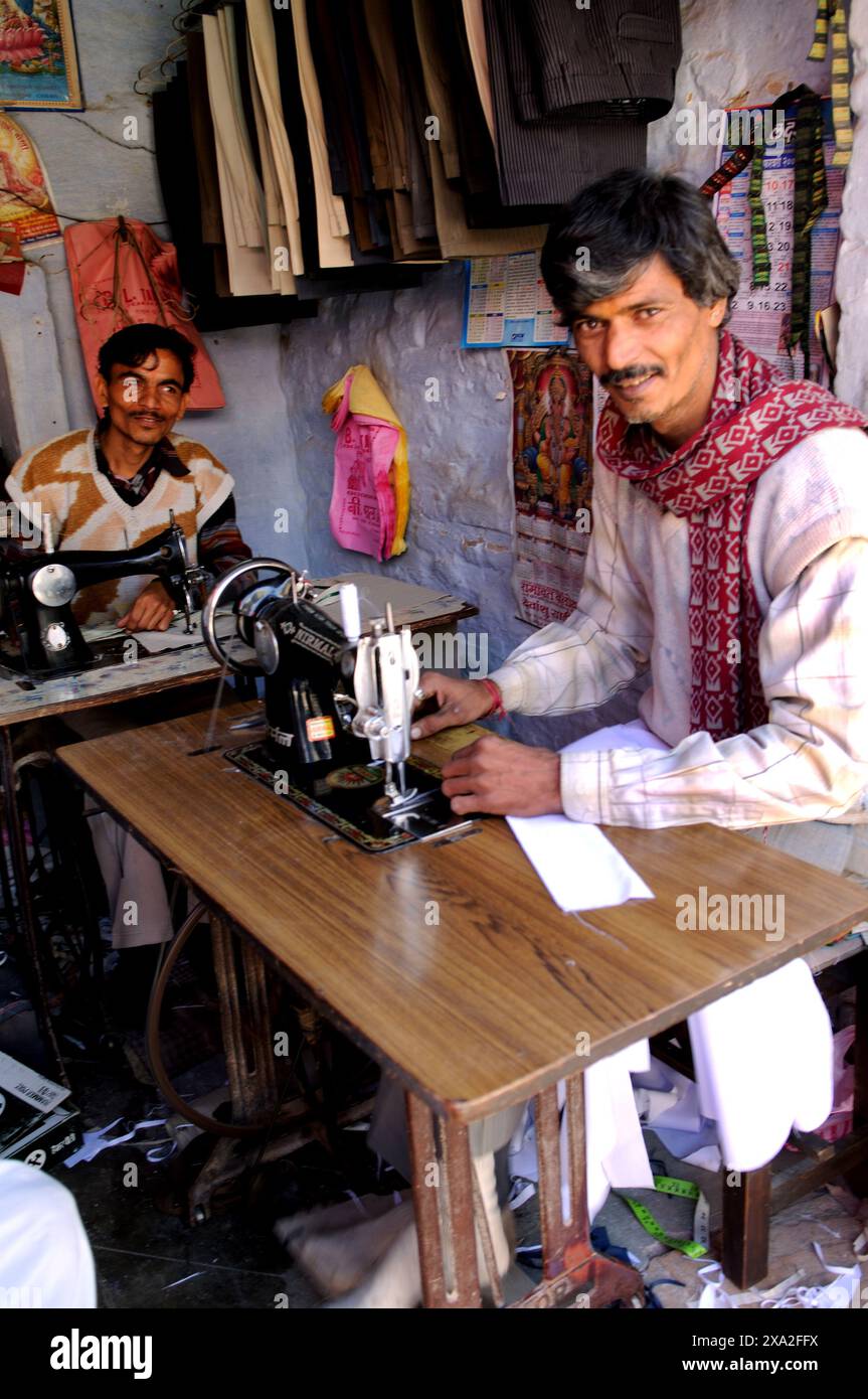 Town in rajasthan hi-res stock photography and images - Alamy