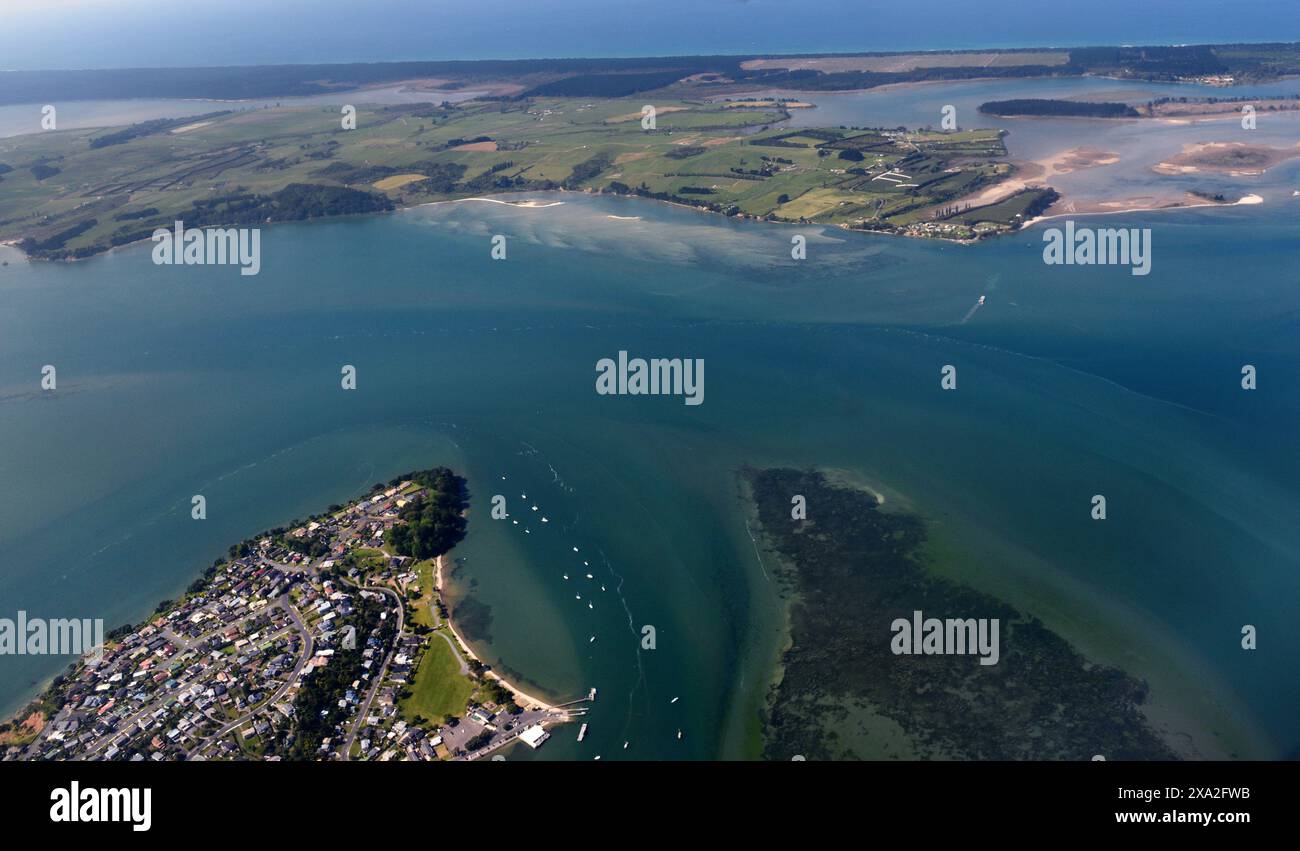 Aerial view of Matakana Island in New Zealand Stock Photo - Alamy