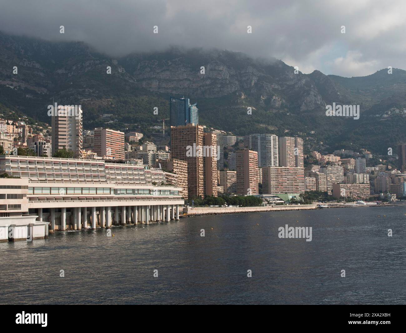 High rise buildings monaco monte hi-res stock photography and images ...