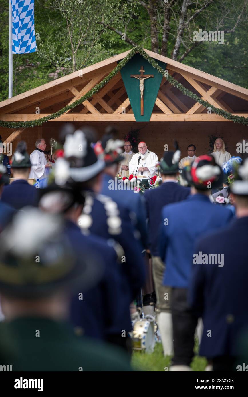 Patron saint's day, mountain marksmen, customs, traditional traditional ...