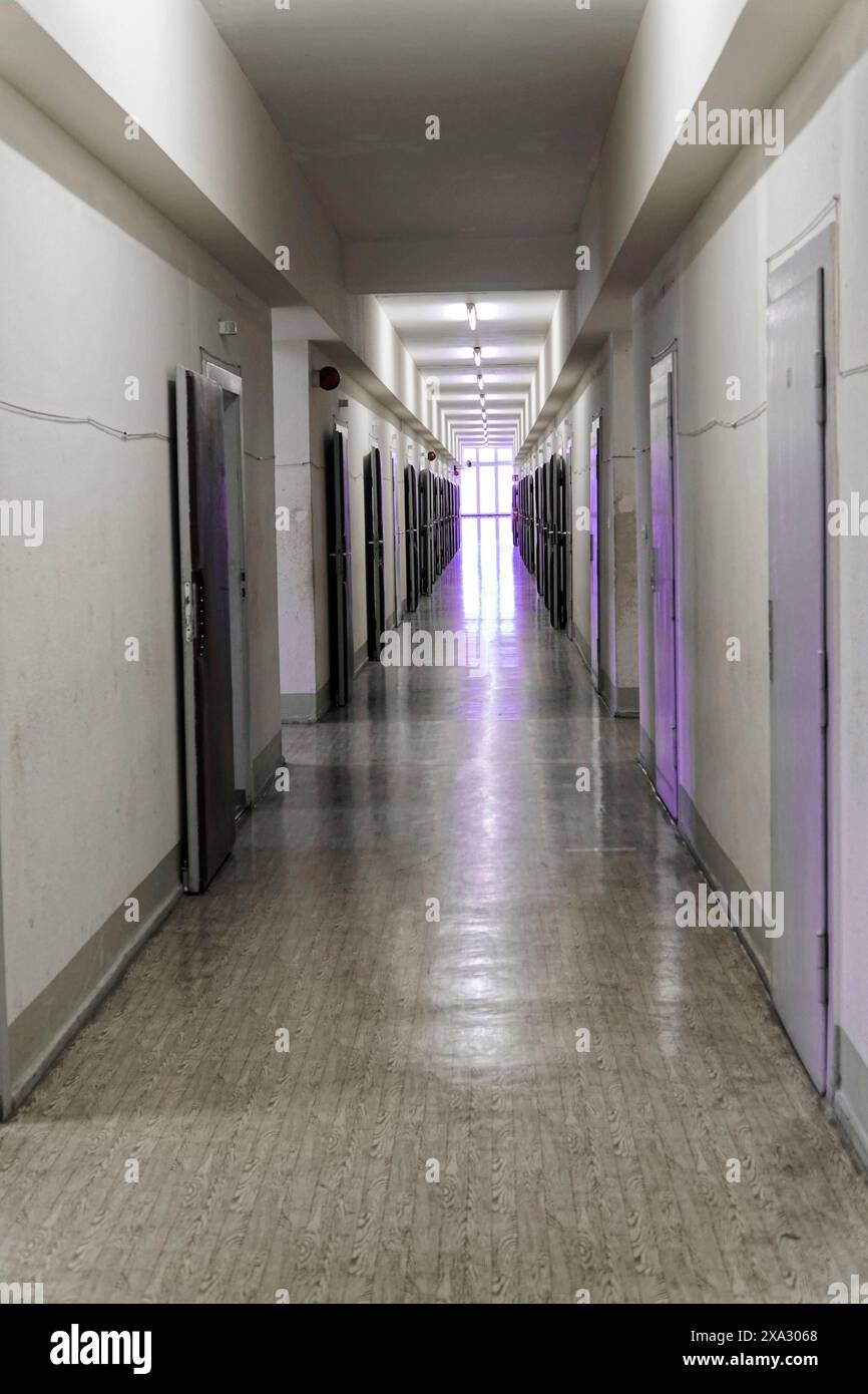 Remand hi-res stock photography and images - Alamy