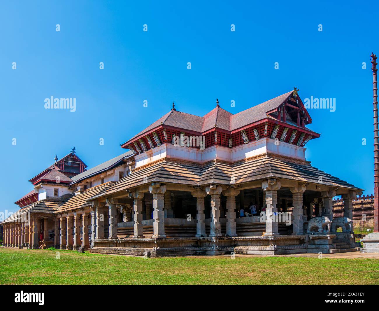 Mangalore, INDIA - December 25, 2024 : Thousand Pillars Jain Temple ...