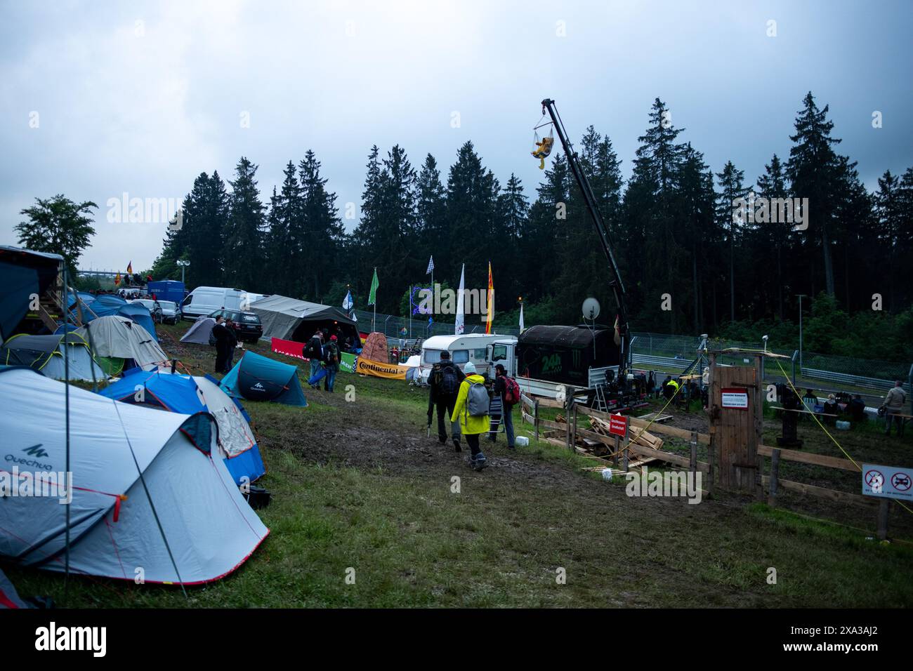 Campingplatz Hatzenbach mit Fans und Zuschauern, GER, 52. ADAC Ravenol ...