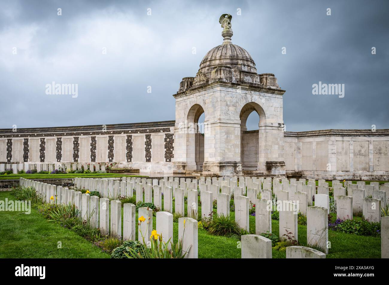 Tyne cot cemetery memorial hi-res stock photography and images - Alamy