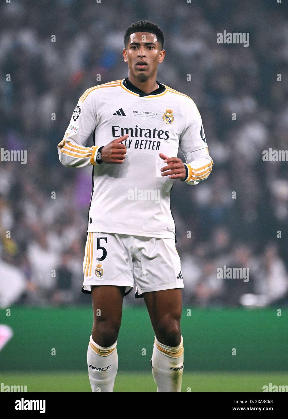Jude bellingham real madrid 2023 hi-res stock photography and images ...