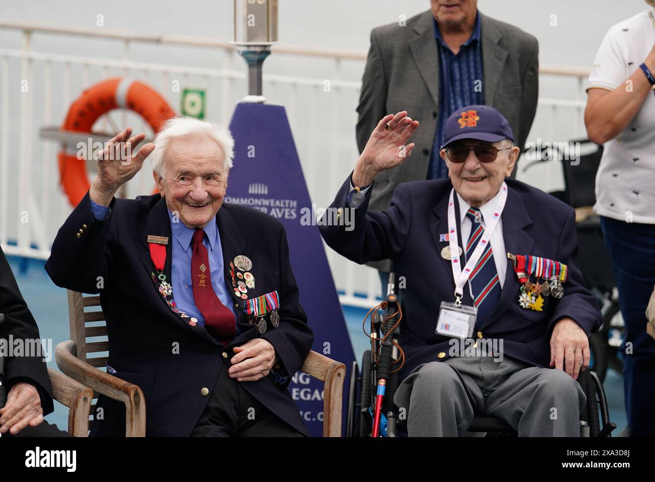 D-Day veteran Albert Keir (left), 98, from Bakewell, Derbyshire, and ...