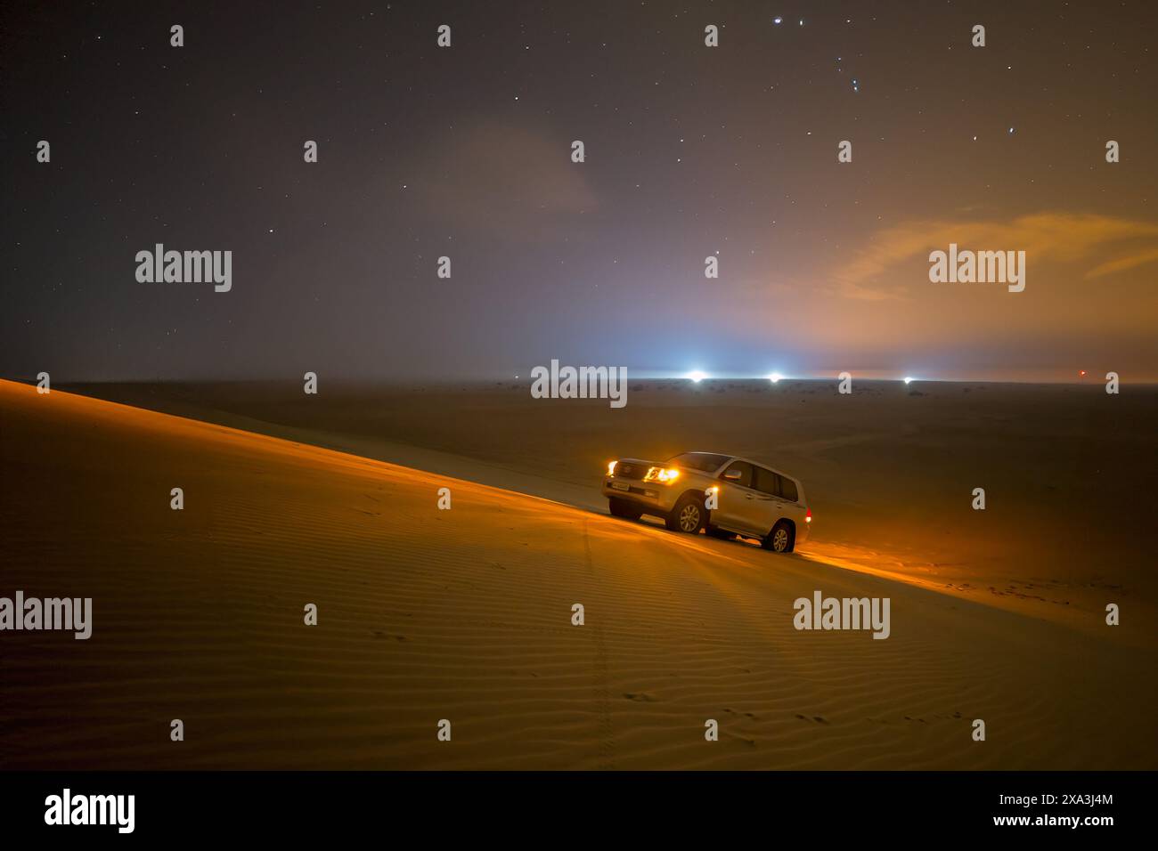 Milky way Galaxy in singing dune Qatar- Galactic core bay in Qatar ...