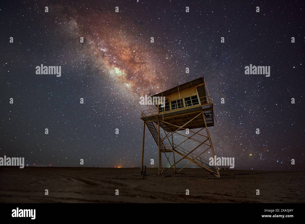 Milky way Galaxy in singing dune Qatar- Galactic core bay in Qatar ...