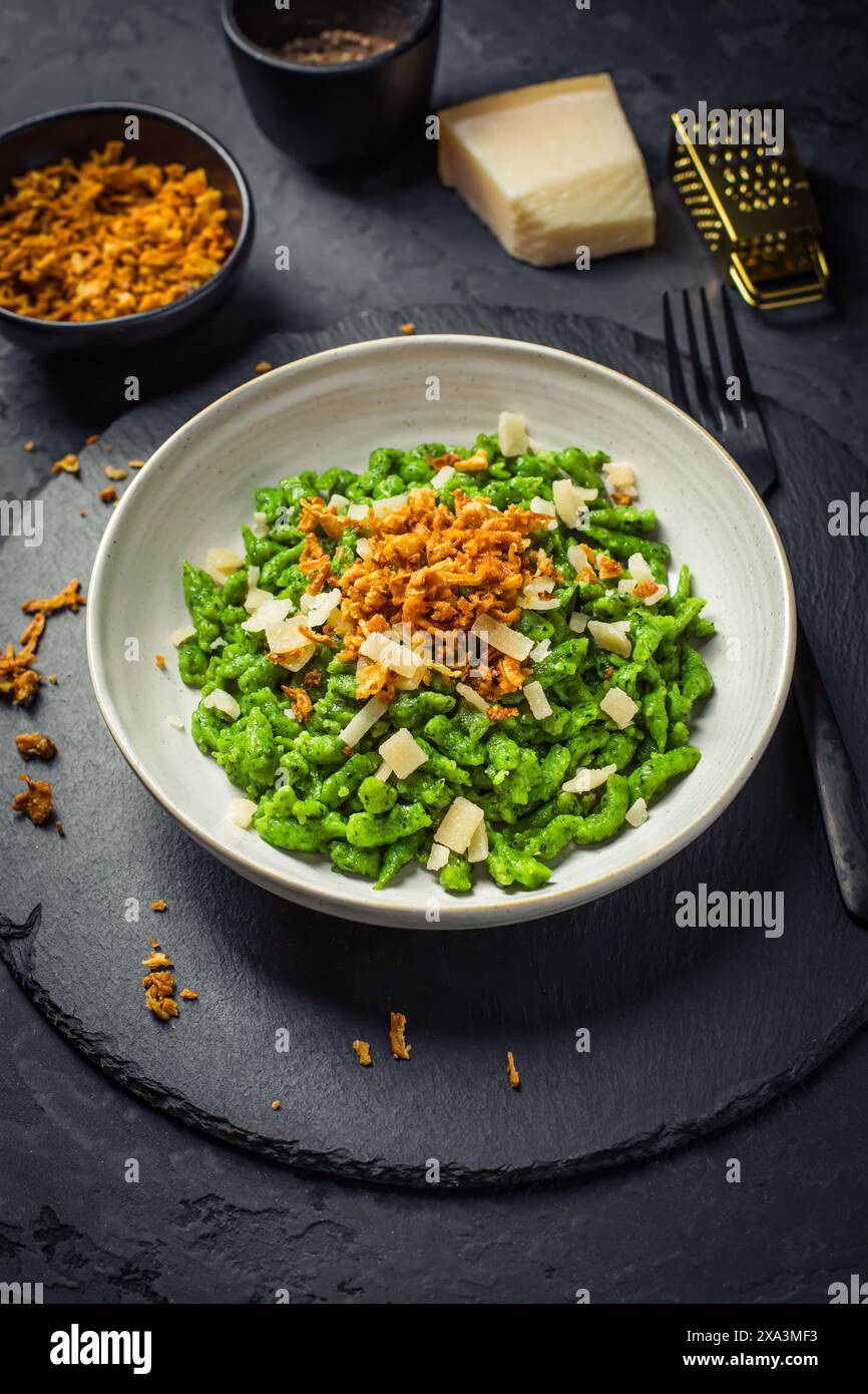 German egg noodles - Spinach spaetzle with parmesan and roasted onions ...