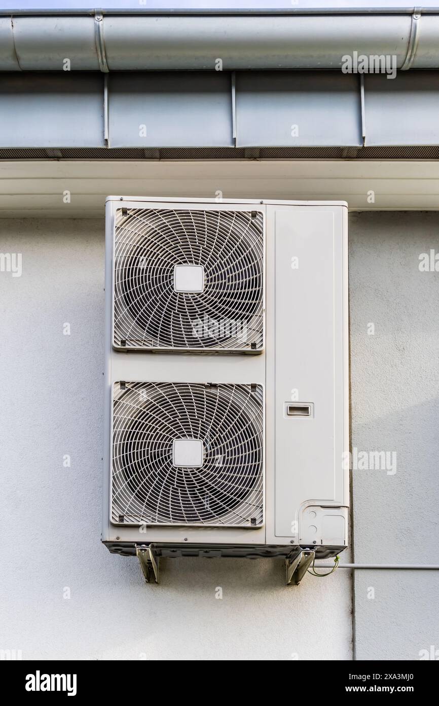 Dual Inverter, combination of heating and cooling pump, installed on ...