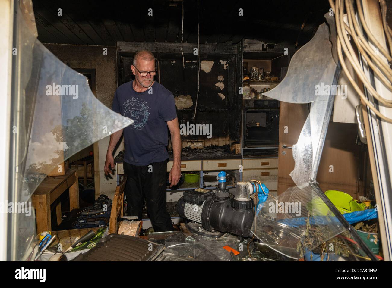 Offingen, Germany. 04th June, 2024. Frank Anschütz stands in his ...