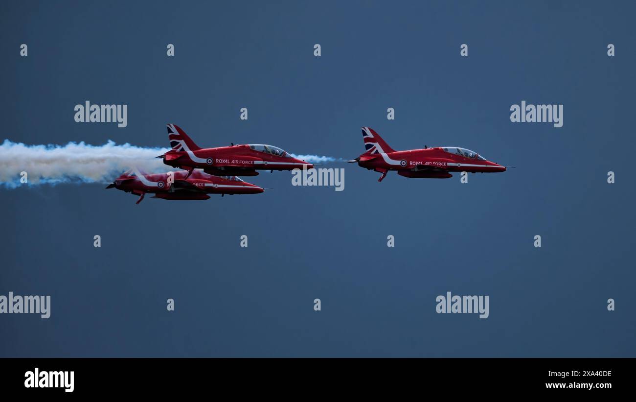 Red Arrows displaying over Fairford UK Stock Photo - Alamy