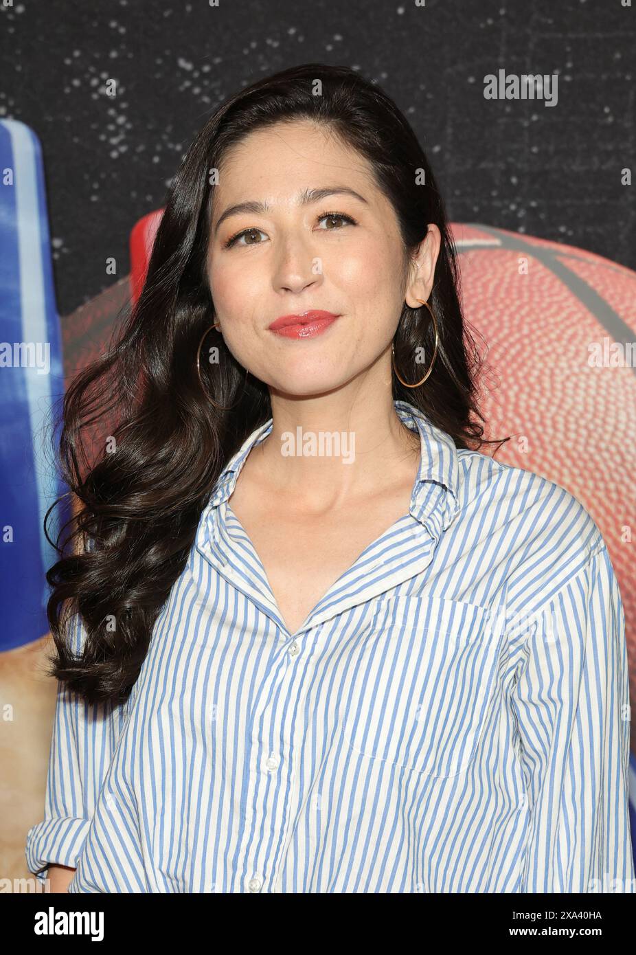 Mina kimes hi-res stock photography and images - Alamy