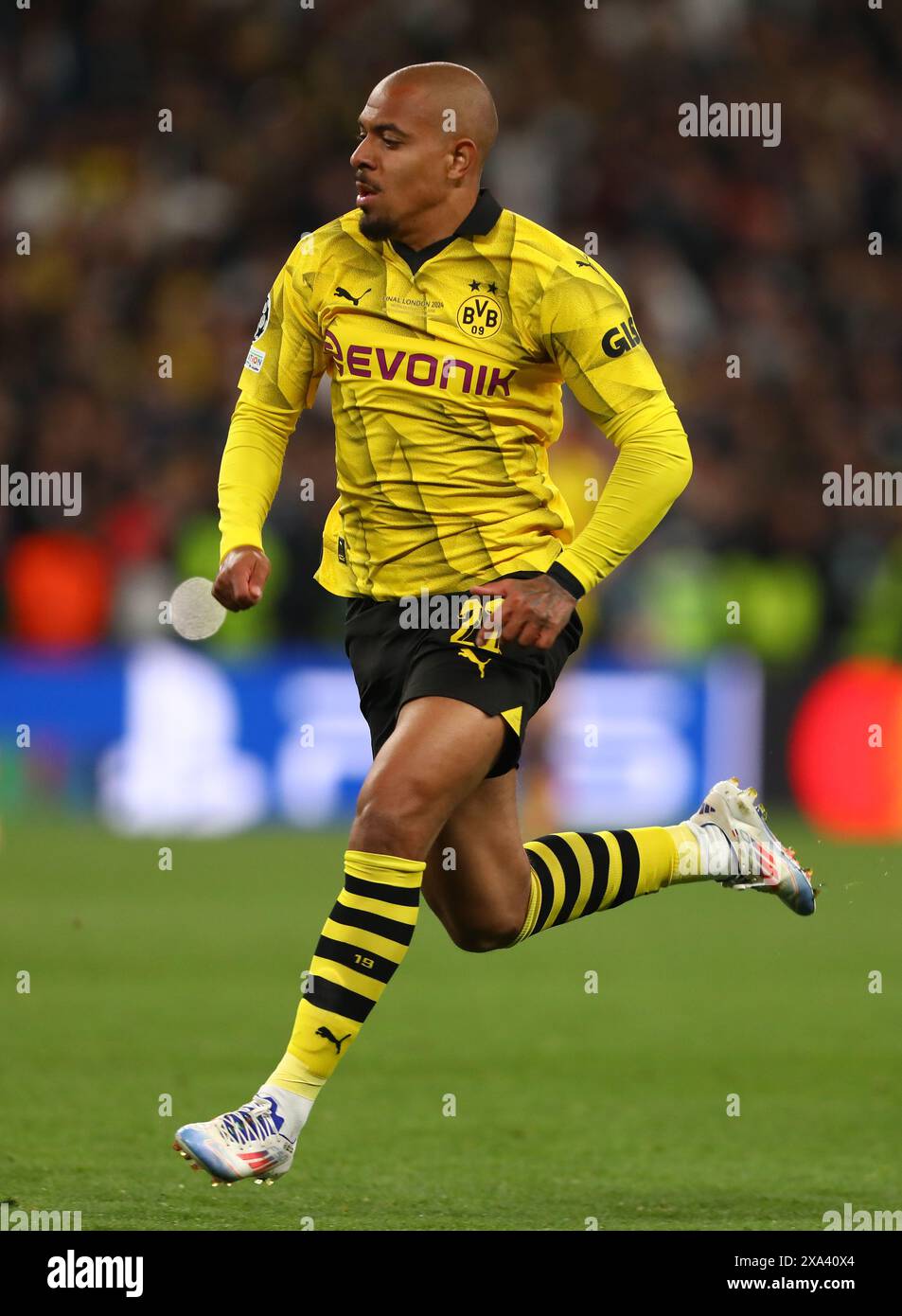 Donyell Malen of Borussia Dortmund - Borussia Dortmund v Real Madrid ...