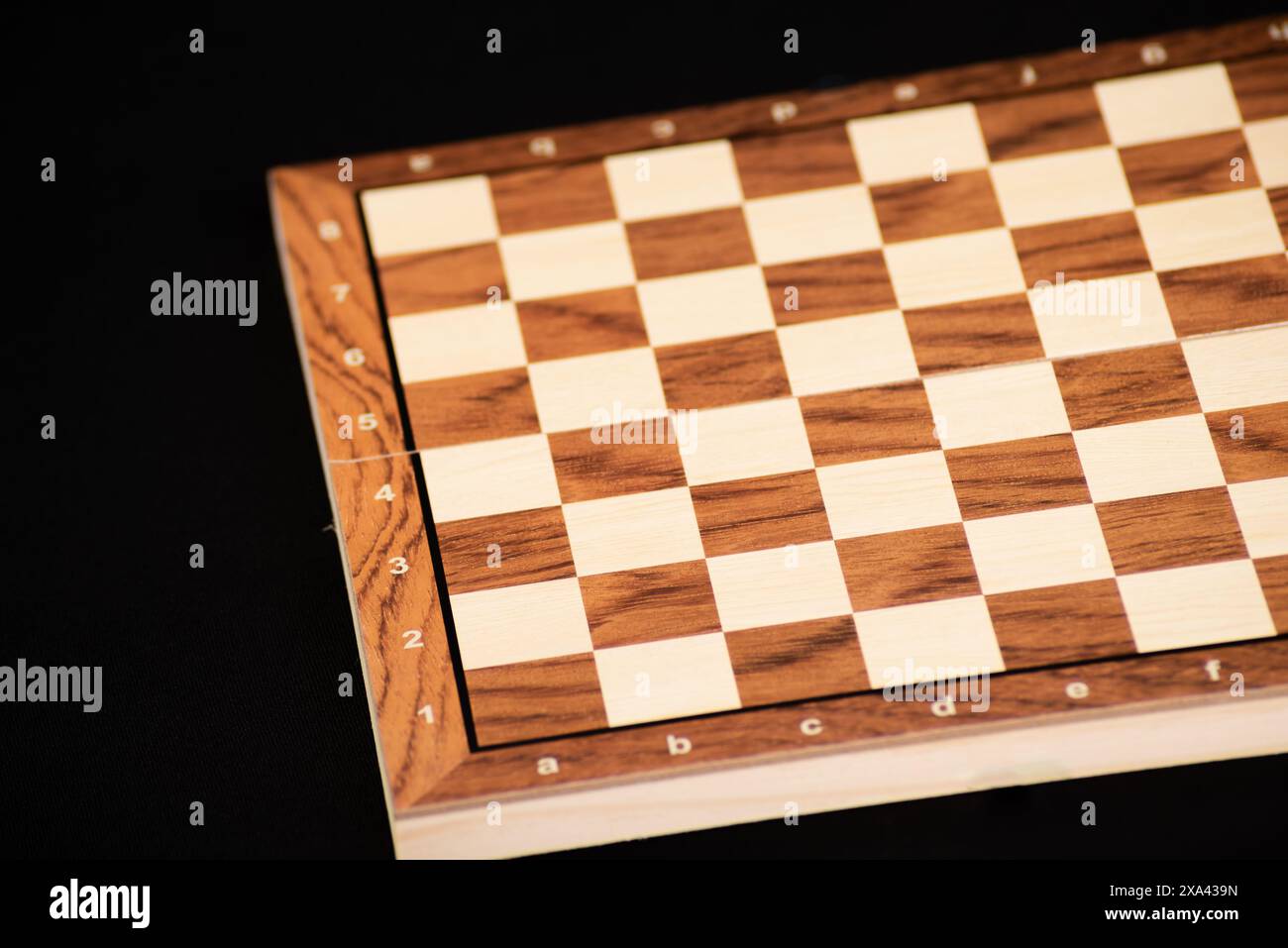 Empty chess board isolated hi-res stock photography and images - Alamy