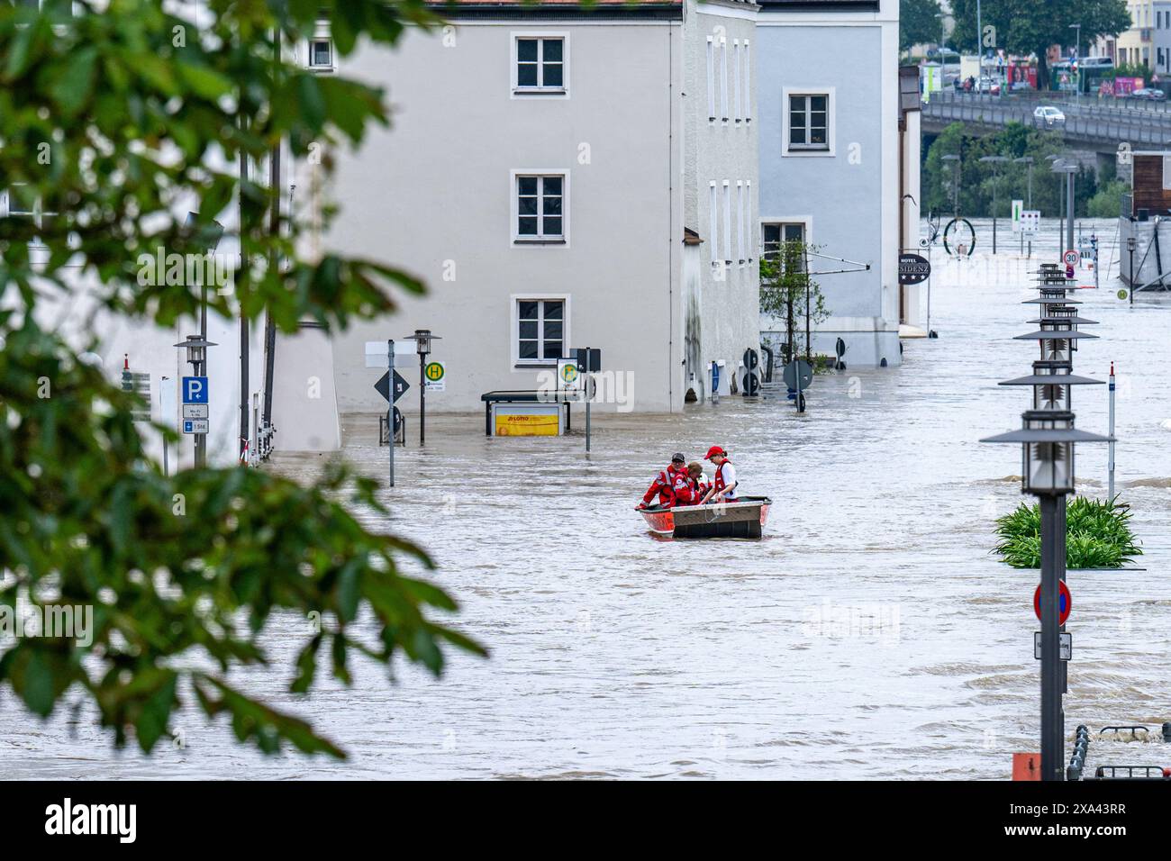 Passau, Germany. 04th June, 2024. A lifeboat navigates through the ...