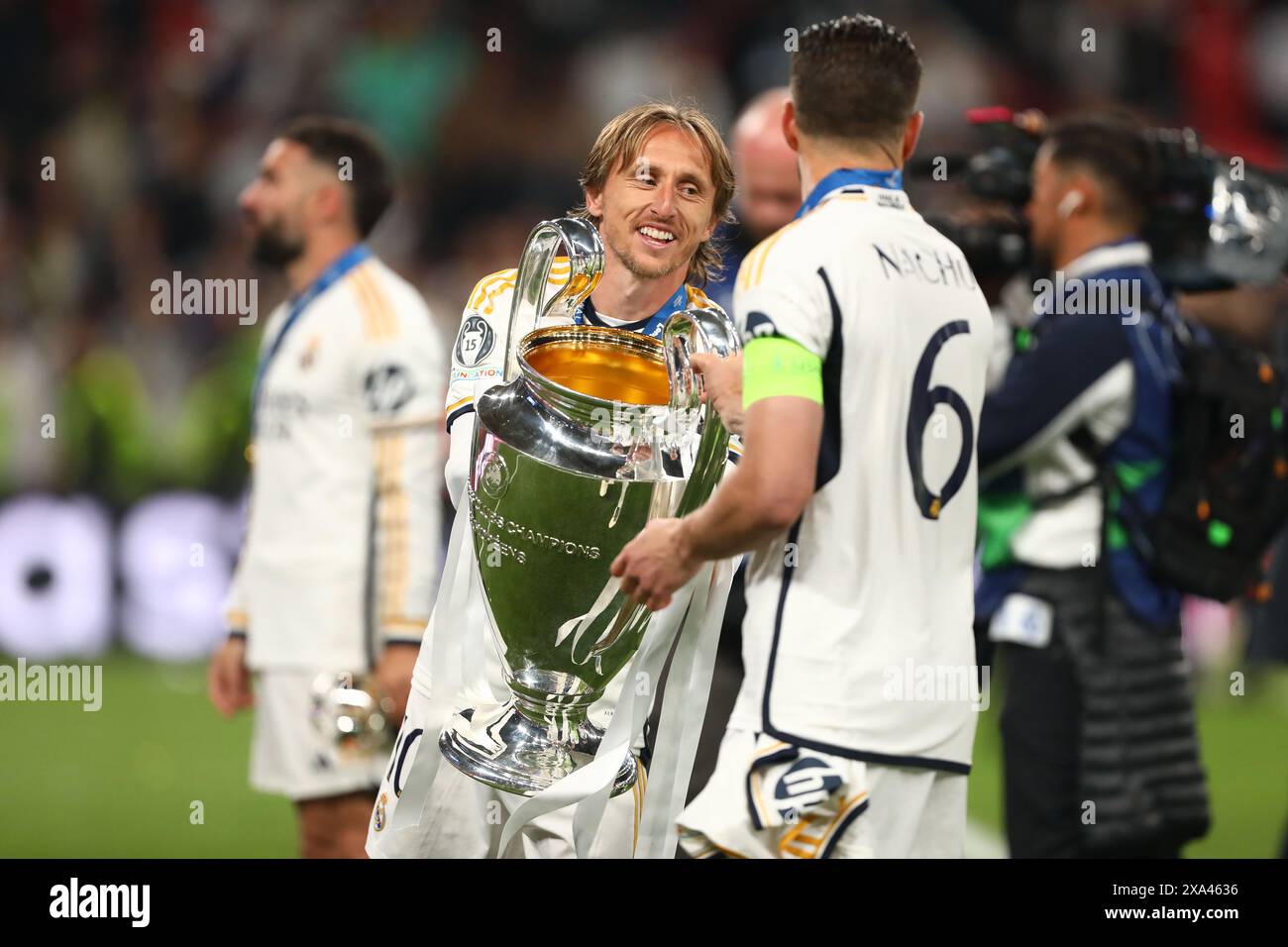 Luka Modric of Real Madrid seen at full time with the trophy - Borussia ...