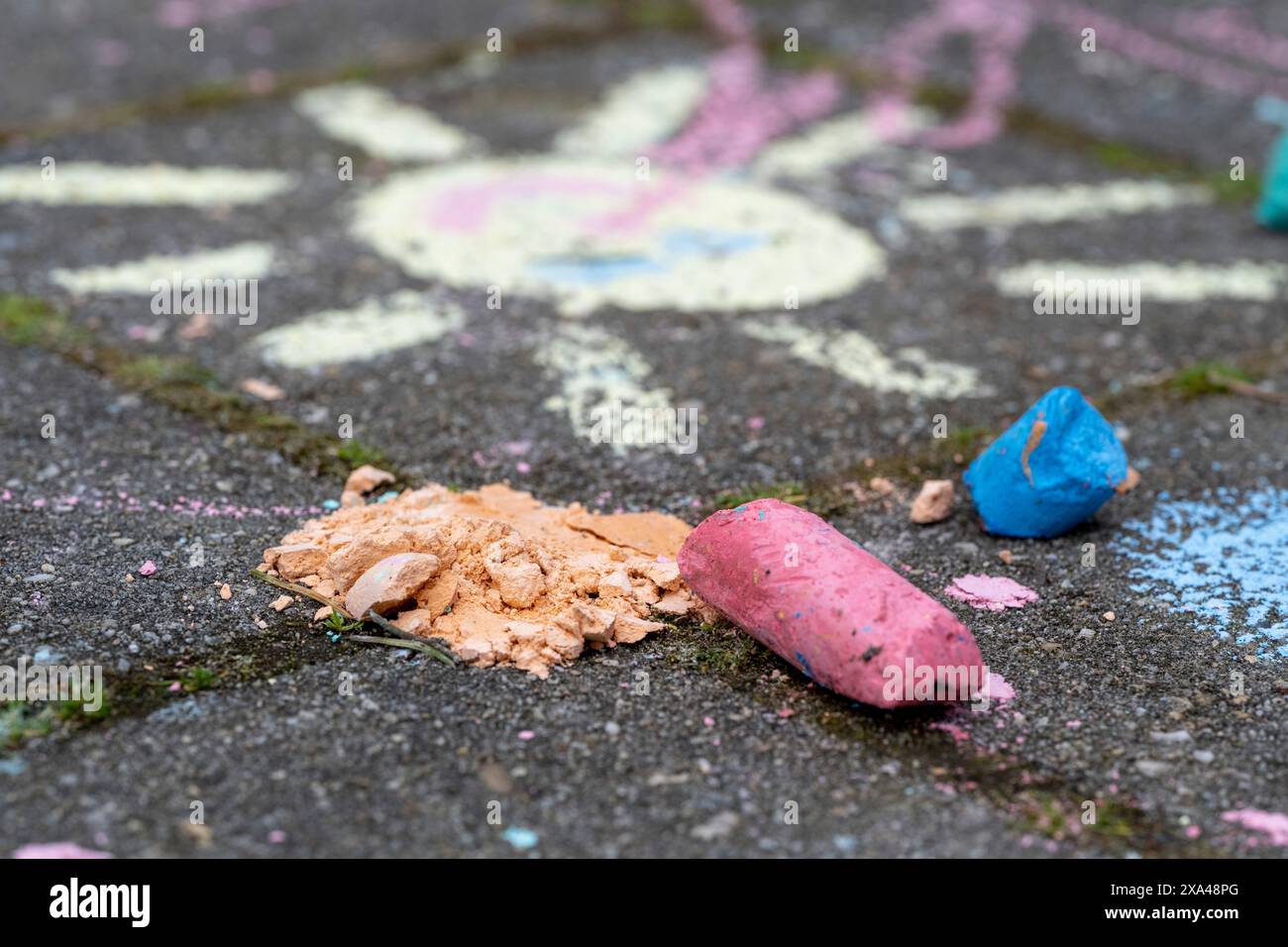 Artistic drawings hi-res stock photography and images - Alamy