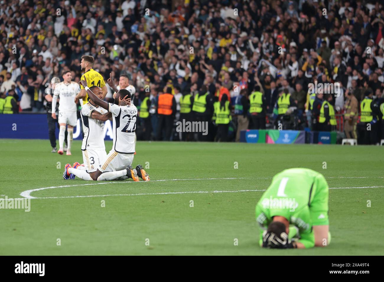 London, UK. 1st June, 2024. Eder Militao and Antonio Rudiger of Real ...