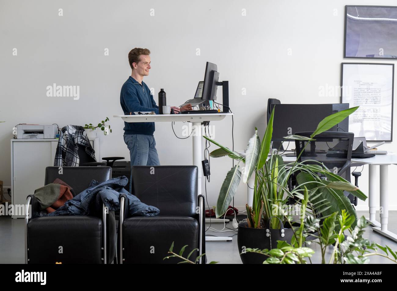 Clean and sleek design hi-res stock photography and images - Alamy