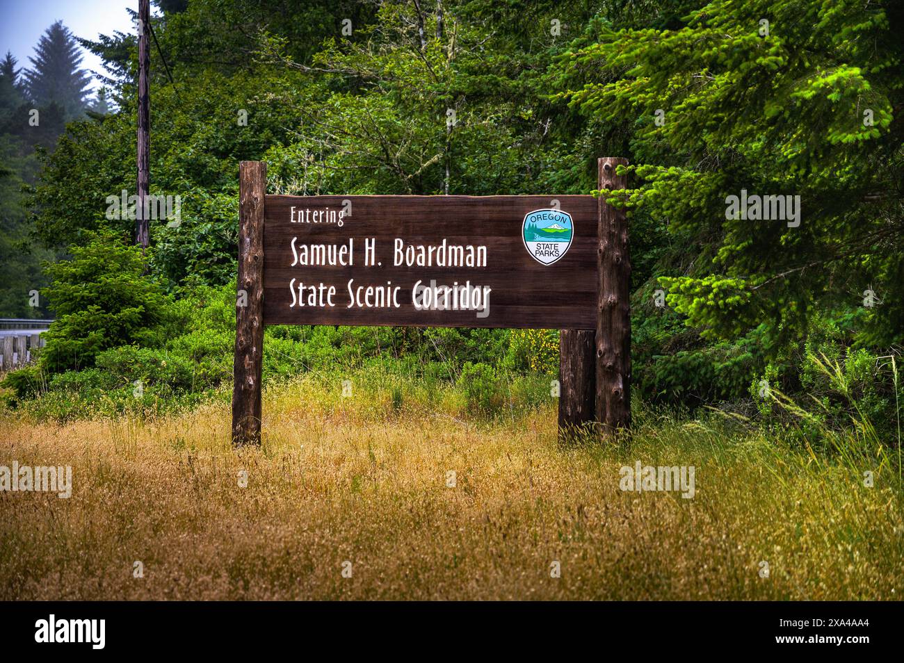 Welcome sign of Samuel H. Boardman State Scenic Corridor in Oregon ...