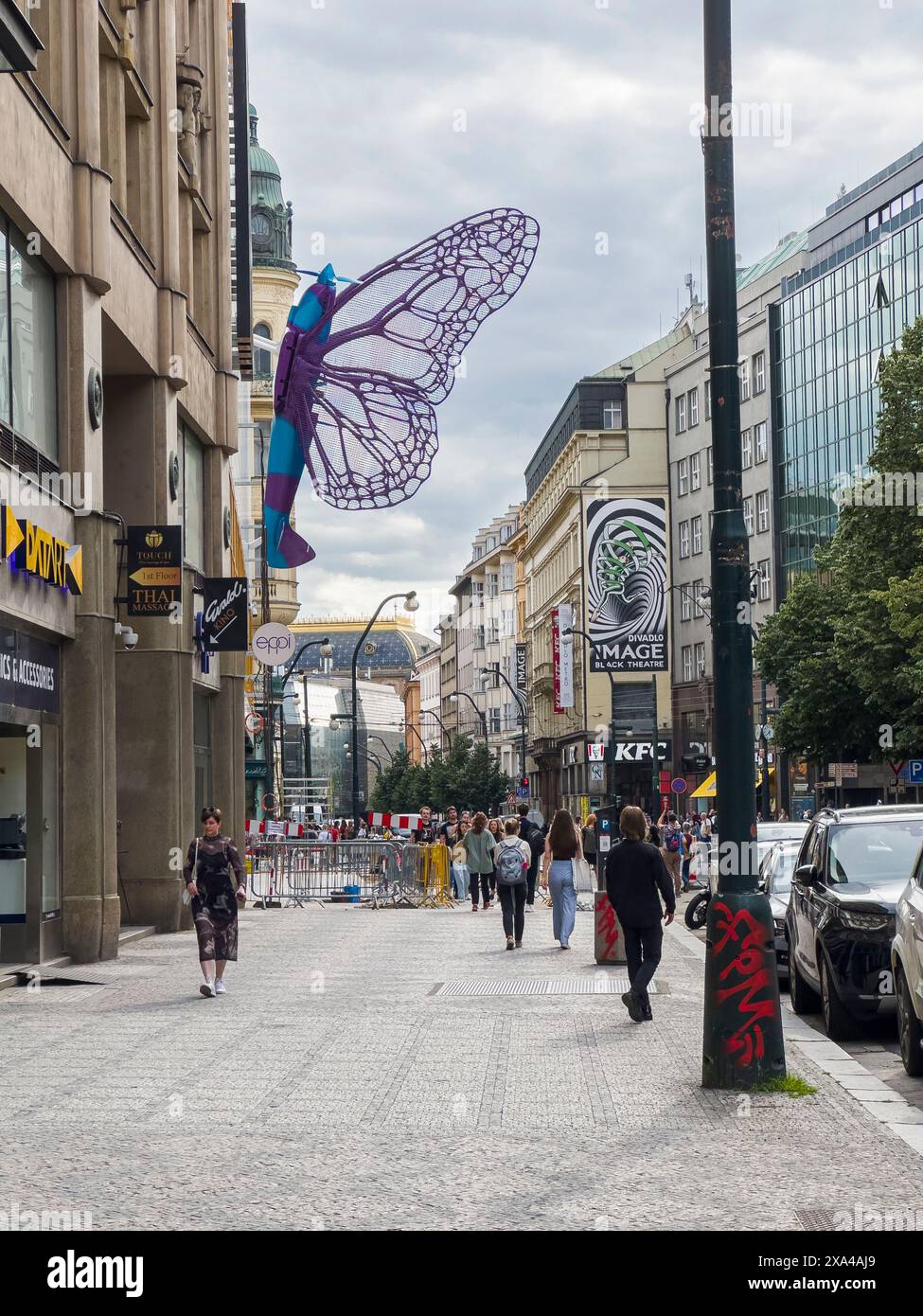 Installation of artworks on the facade of renovated Maj department ...