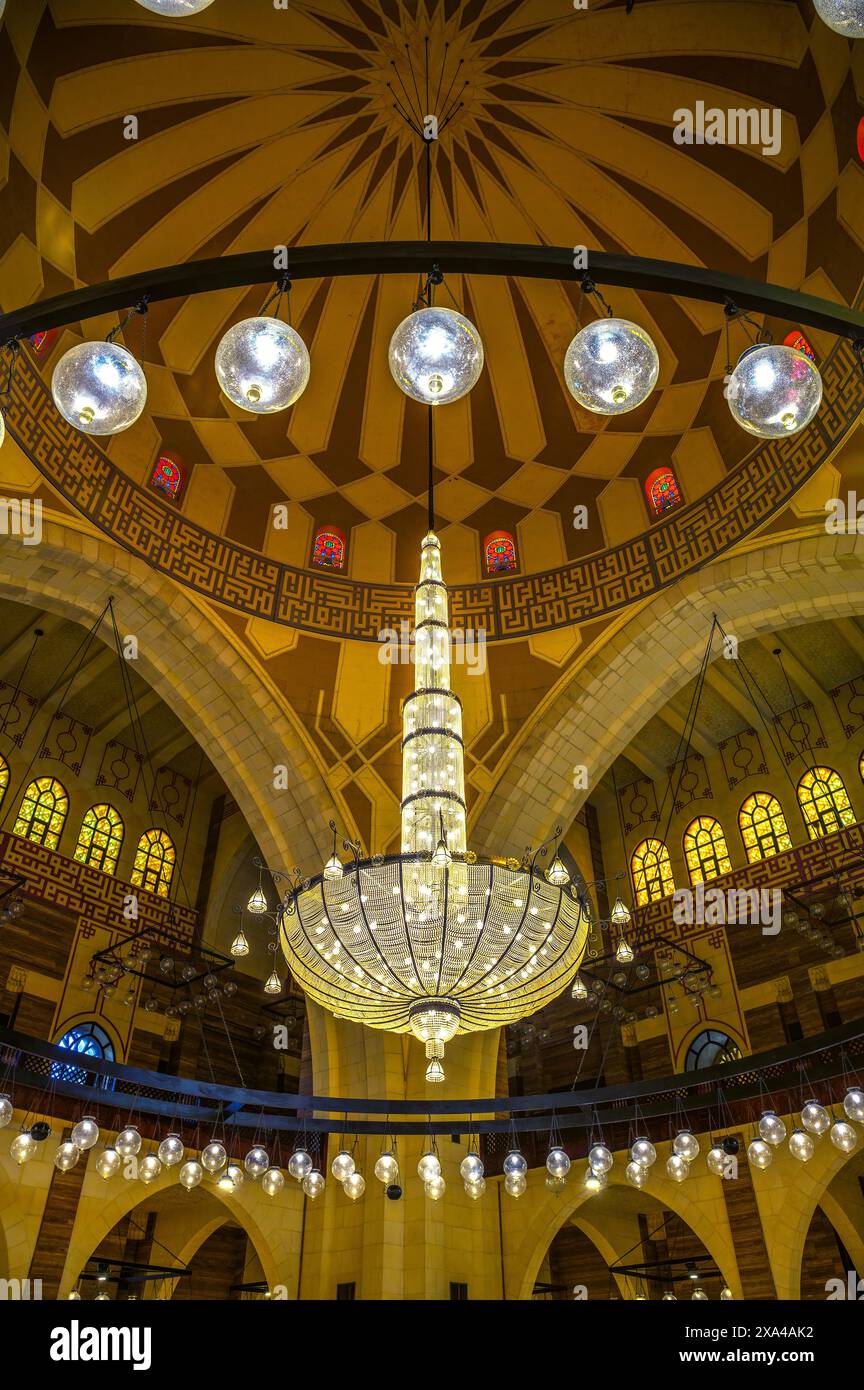 Sunlit interior of Al Fateh Grand Mosque in Manama, Bahrain Stock Photo ...