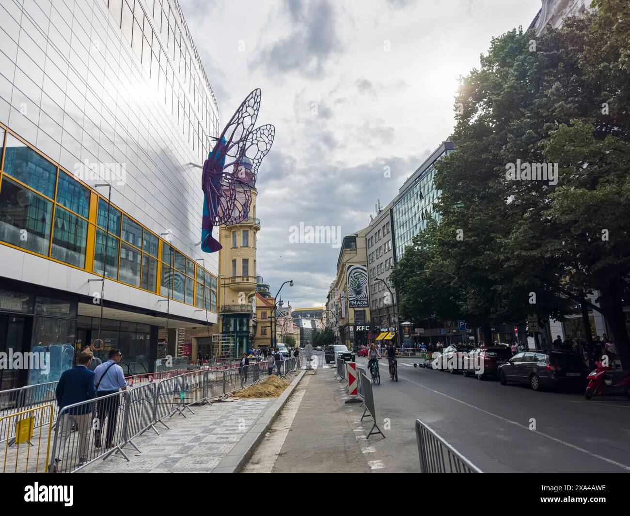 Installation of artworks on the facade of renovated Maj department ...
