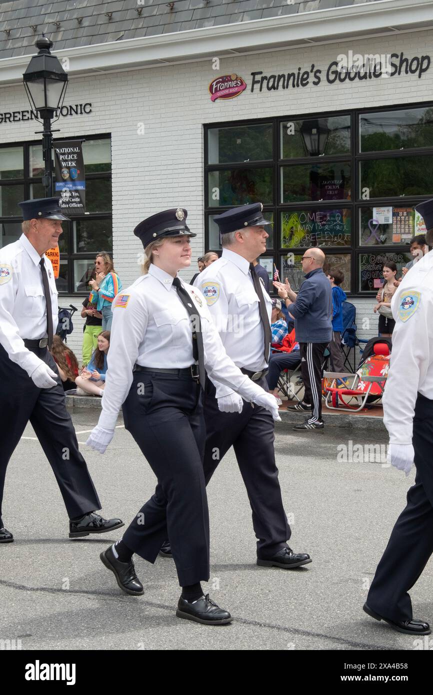 Memorial day parade firefighter hi-res stock photography and images - Alamy
