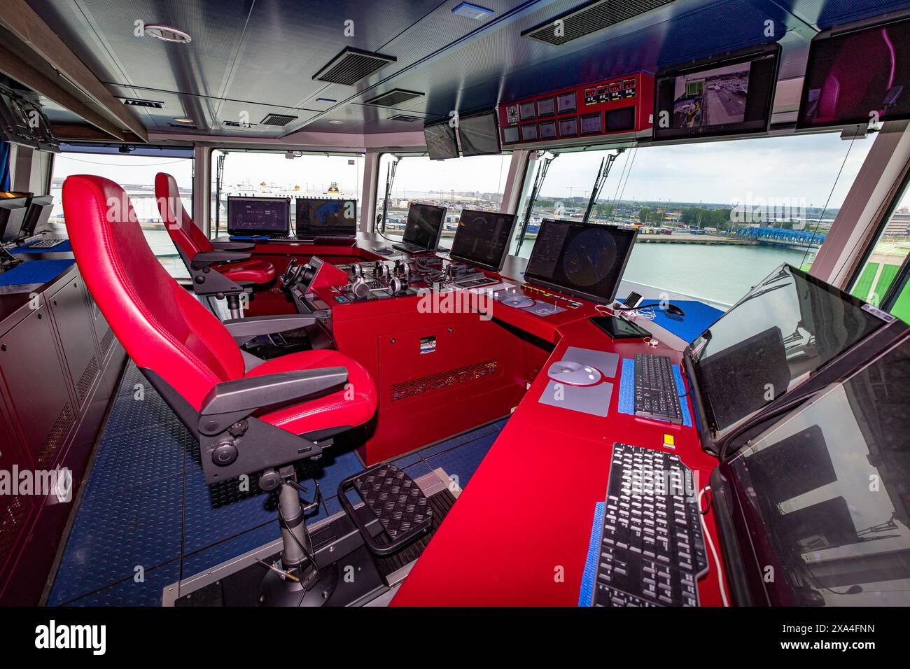 this picture shows the presentation of the 'Yellowstone' fallpipe rock ...