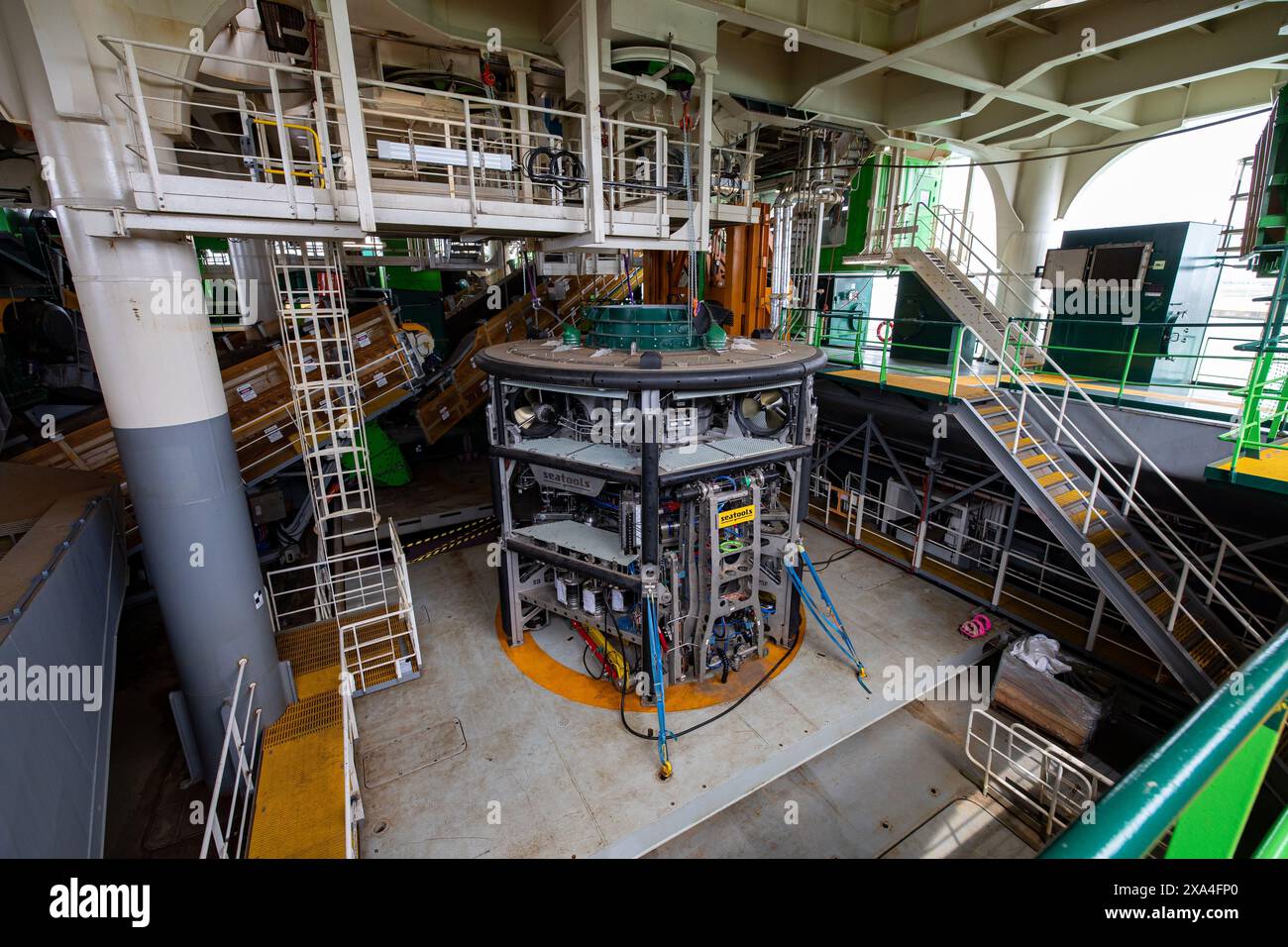 this picture shows the presentation of the 'Yellowstone' fallpipe rock ...