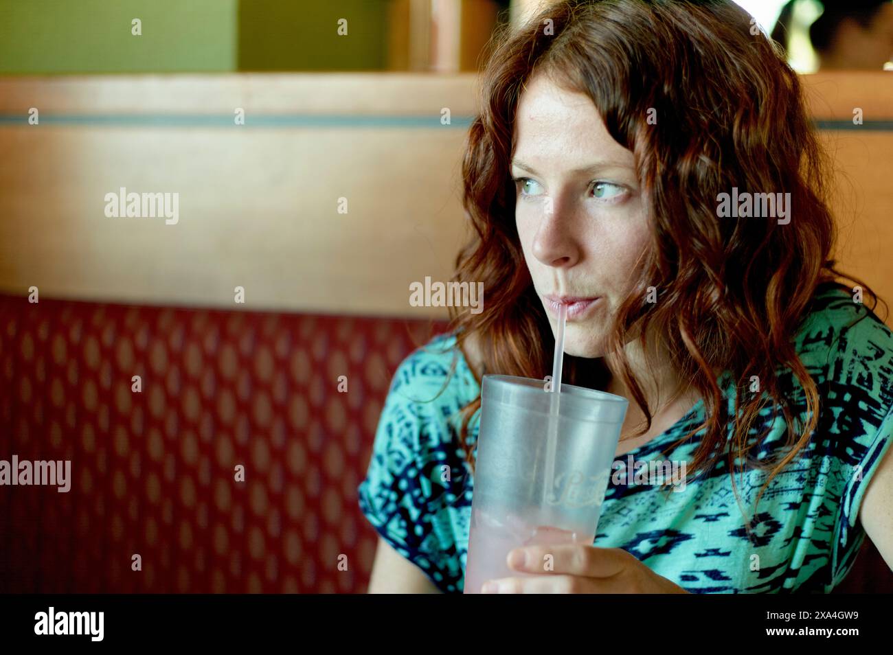 Sipping clear plastic cup straw hi-res stock photography and images - Alamy