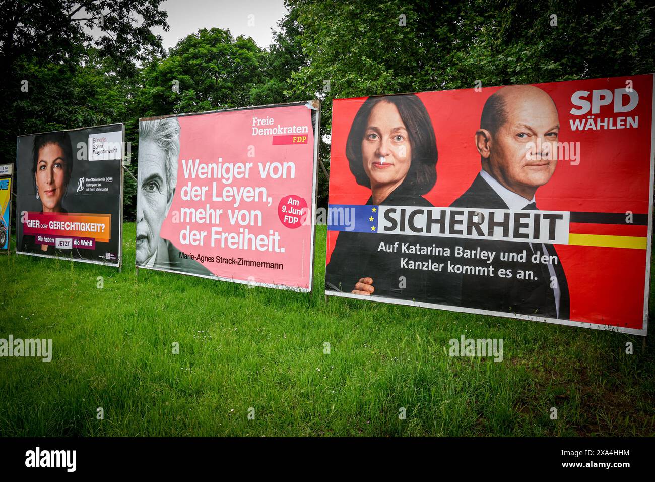 Wahlkampf - Europawahl 2024 - Wahlplakat der Partei Bündnis Sahra ...