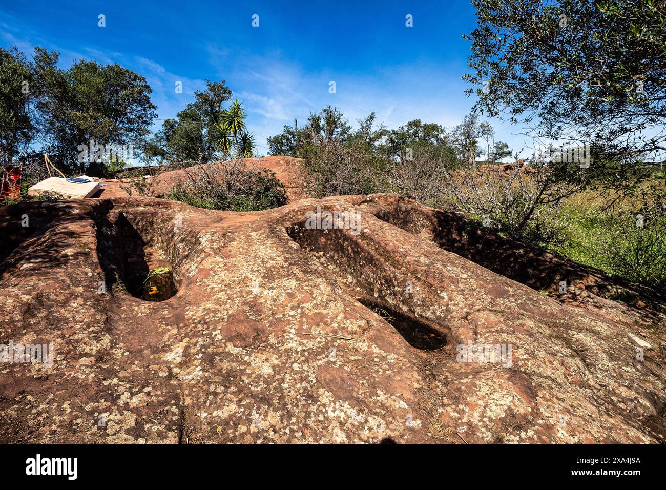 Granite rock cut anthropomorphic grave in Vale Fuzeiros at Vilarinha ...
