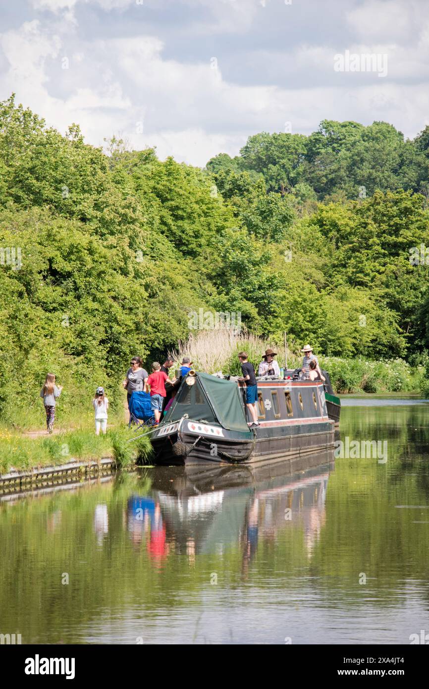 The Droitwich Barge Canal near Hawford, Worcestershire, England, UK ...