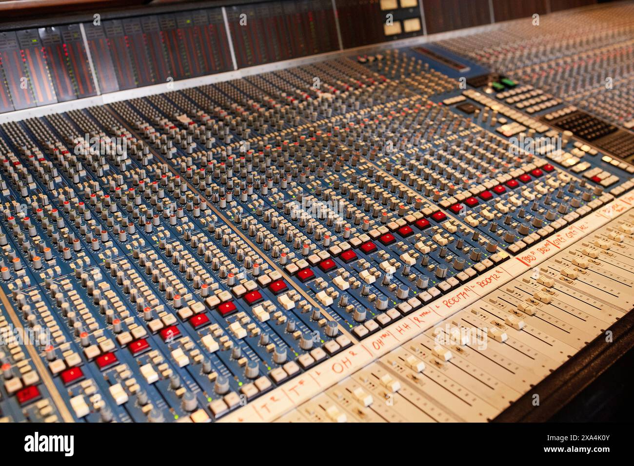 Commonly used in hi-res stock photography and images - Alamy